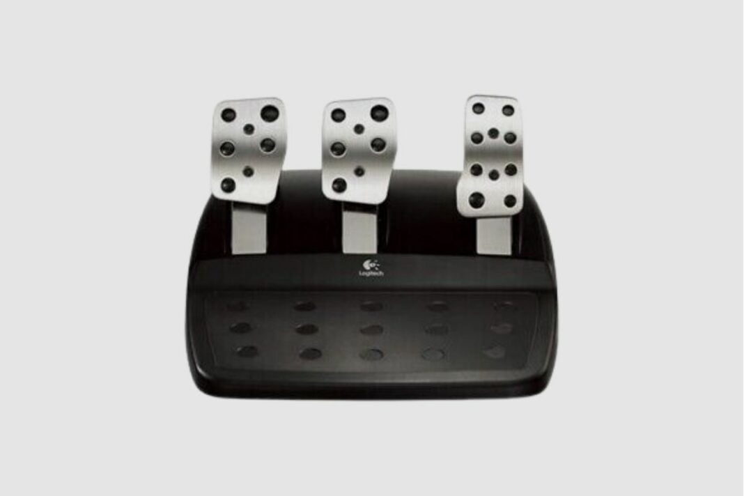 How to Adjust the Brake Pedals on the Logitech G920